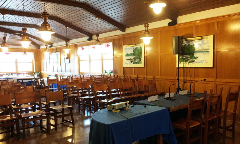 Monte Real Club de Yates · Baiona · Marina · Amarres