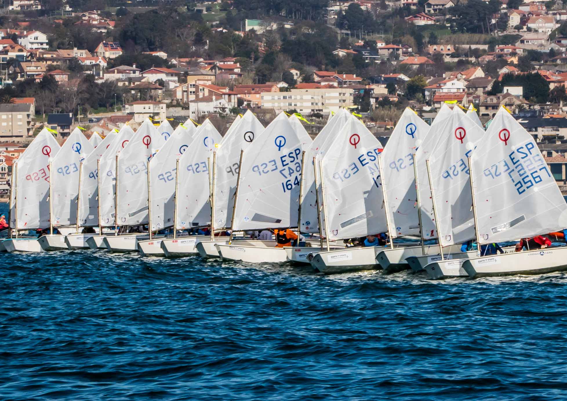 Baiona calienta motores para el Campeonato de España de Optimist con la ...